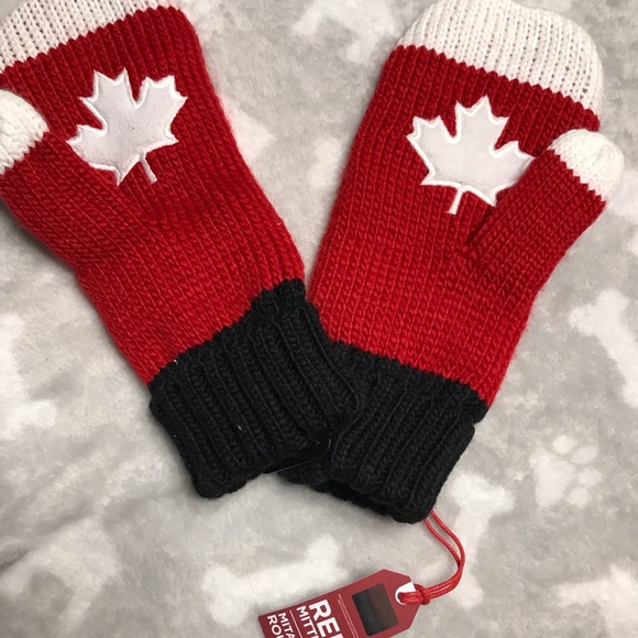 Hudson’S Bay | Accessories | Team Canada Olympic Hudson Bay Knit ...
